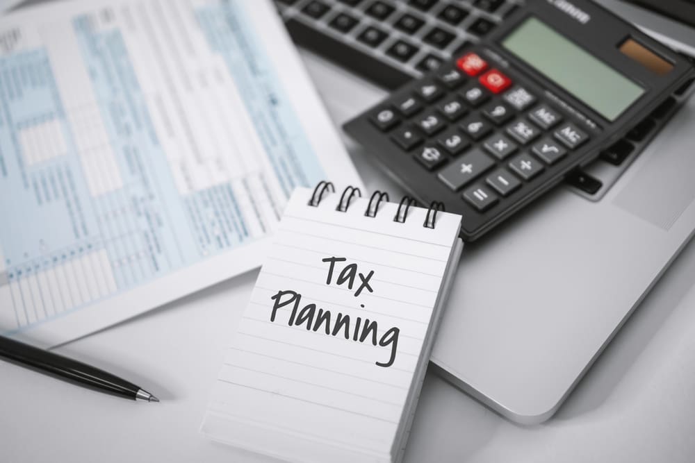 Tax Planning for High Earners: Save Taxes in Canada (2025)
